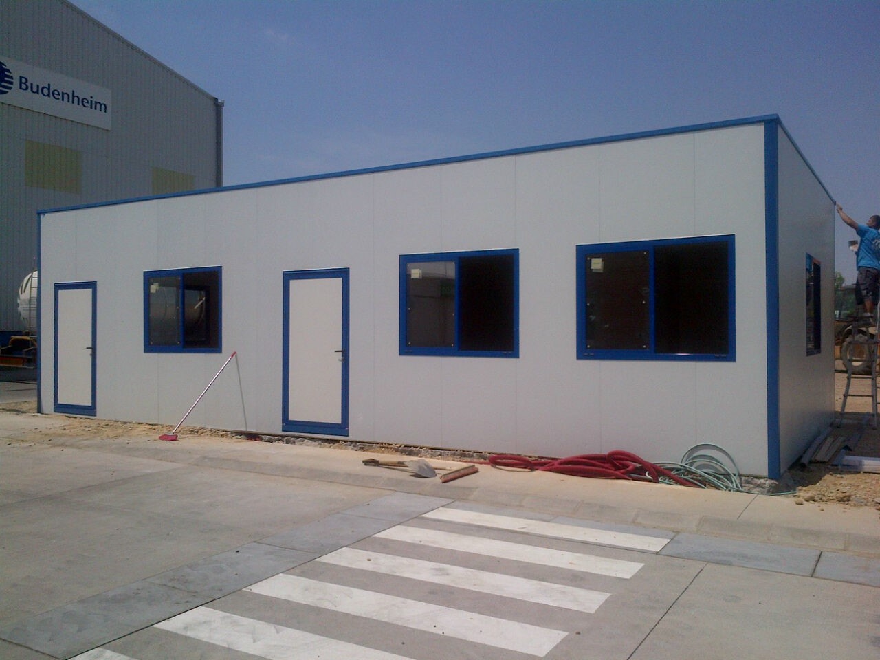 Oficinas modulares con estructura oculta | Prefabri